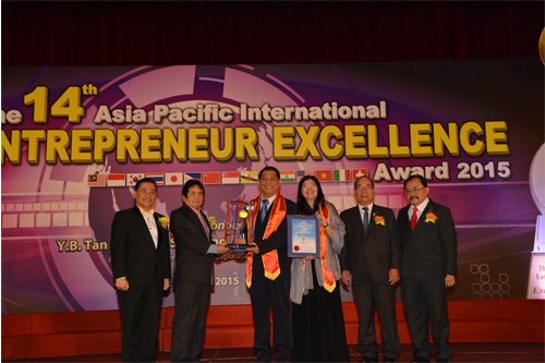 Past Winners 2015 | Entrepreneur Award